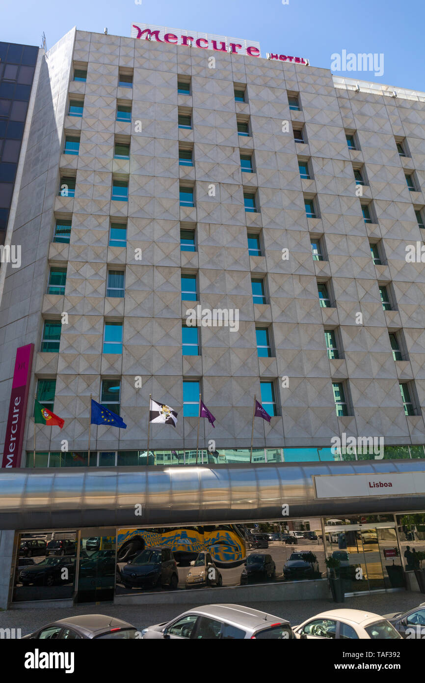 Mercure hotel sign hi-res stock photography and images - Alamy