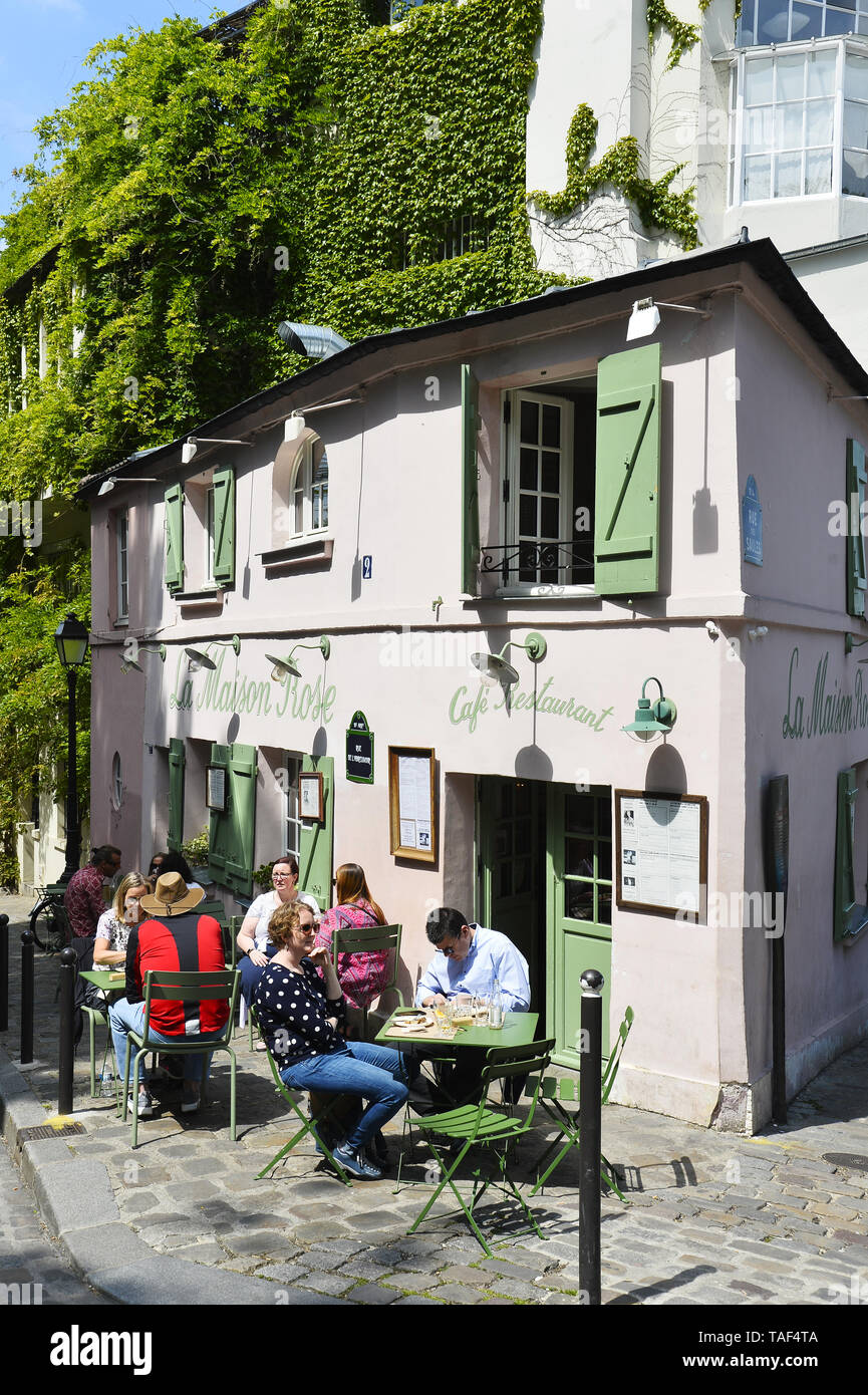 La Maison Rose - Montmartre - Paris - France Stock Photo - Alamy