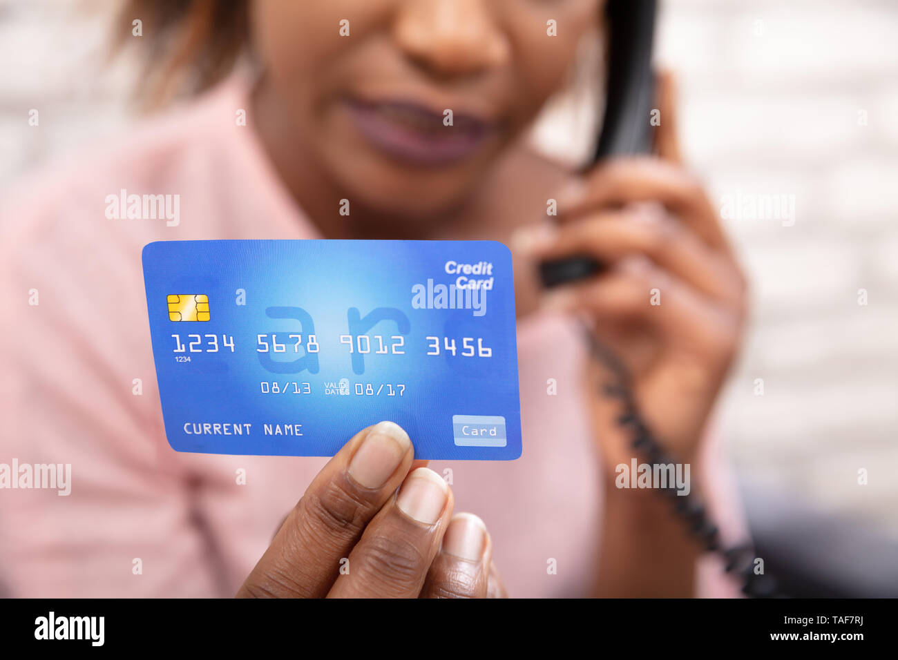 Bank woman card phone hi-res stock photography and images - Alamy