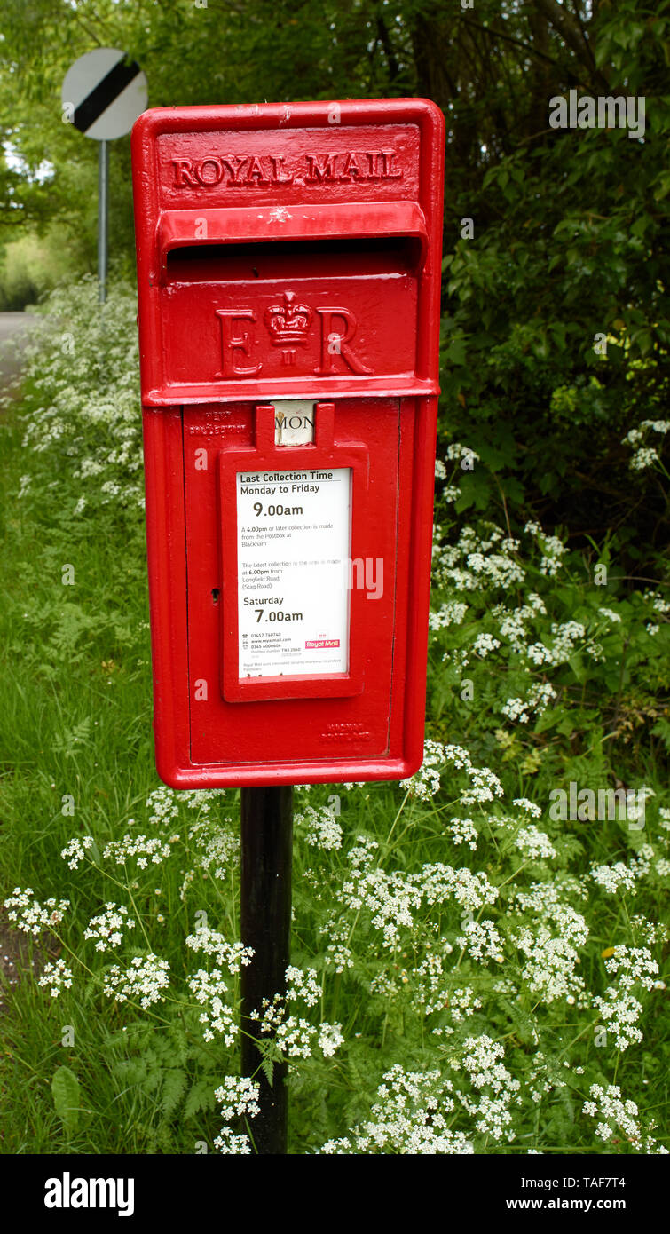 Cow mailbox hi-res stock photography and images - Alamy