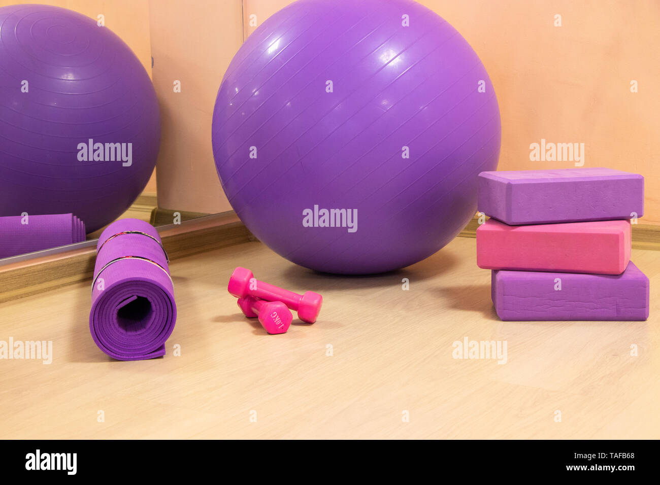 Sports tools hi-res stock photography and images - Alamy