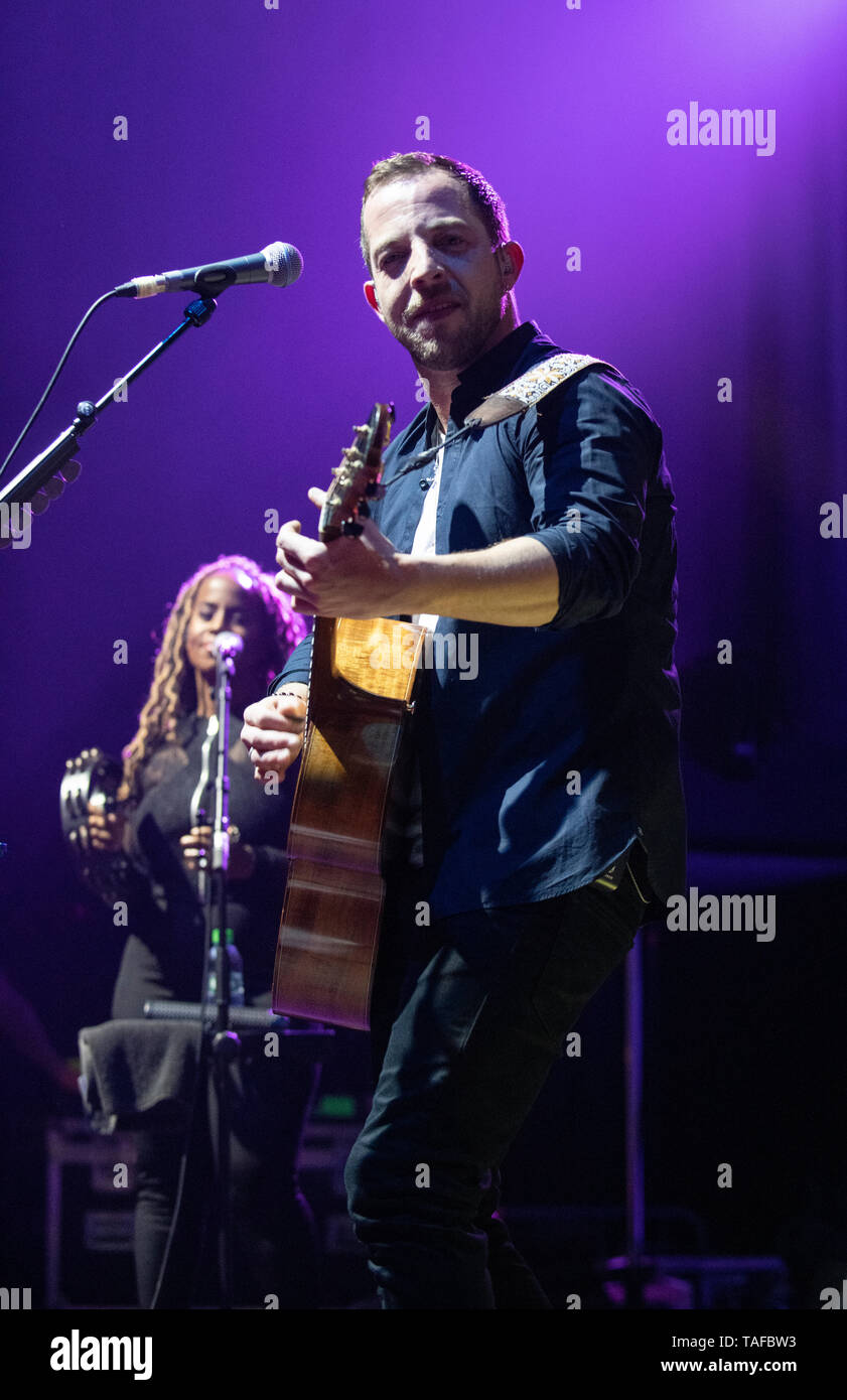 James morrison artist hi-res stock photography and images - Alamy