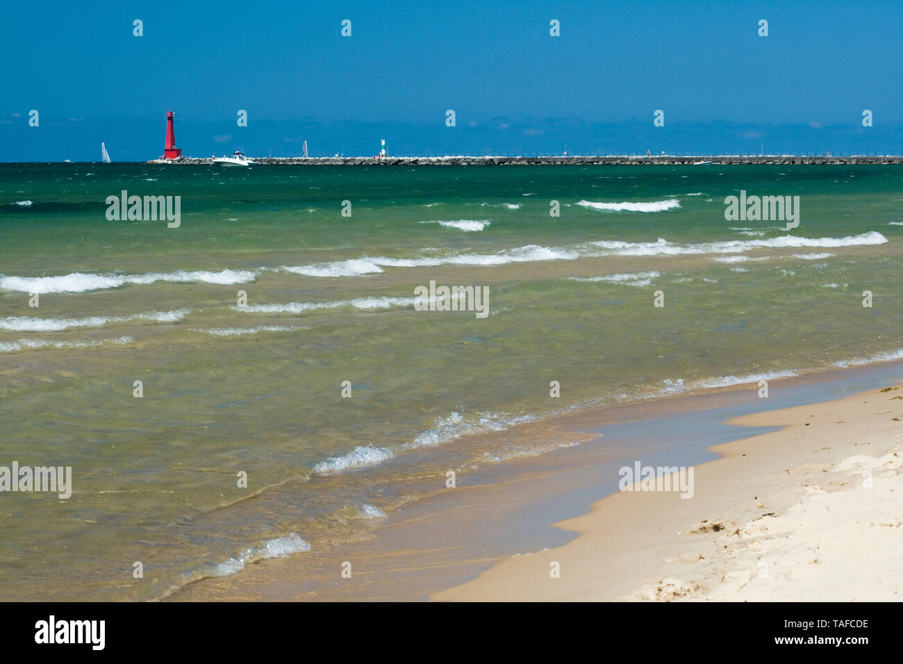 Muskegon pier light hi-res stock photography and images - Alamy