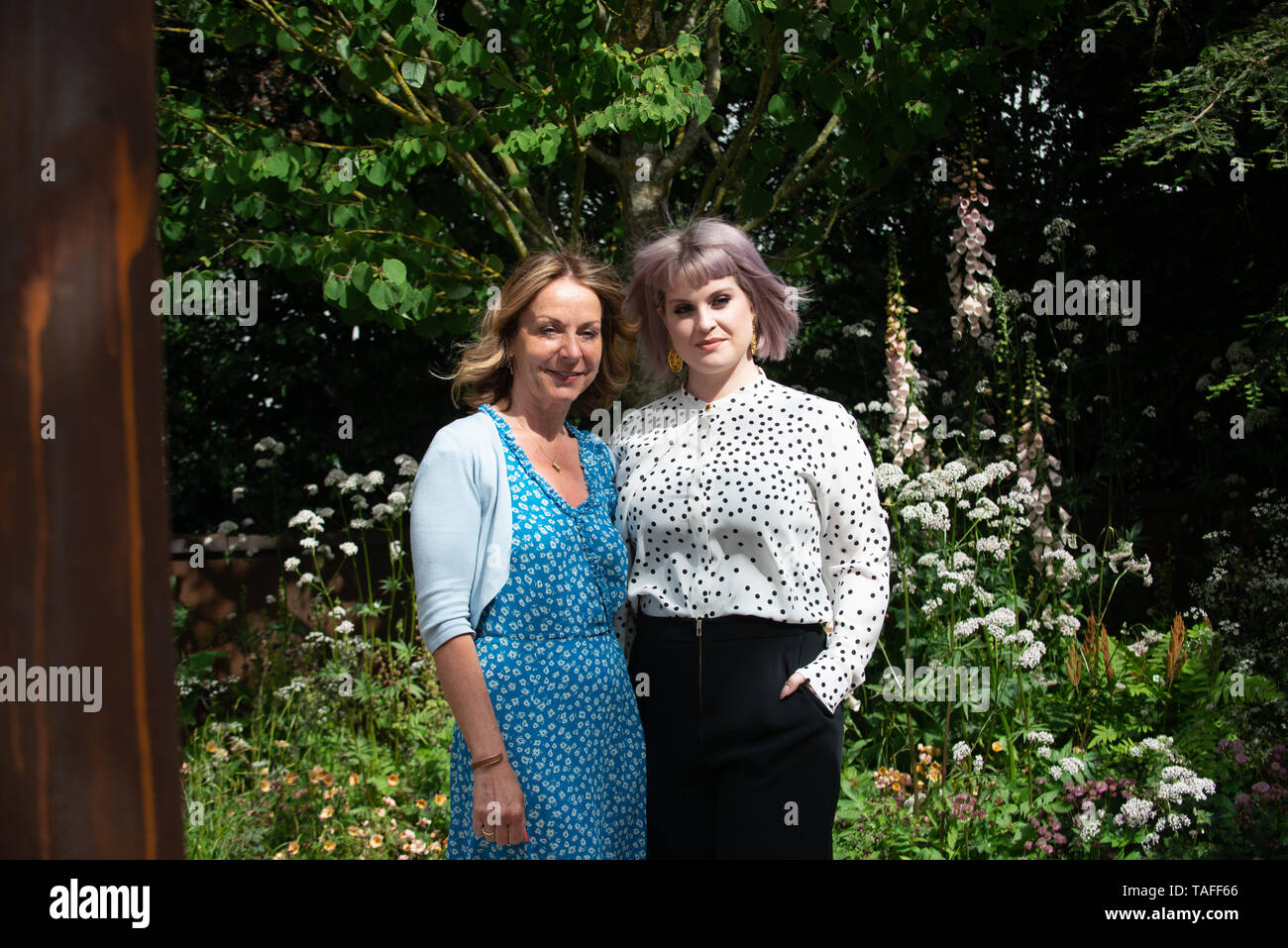 Jo thompson hi-res stock photography and images - Alamy