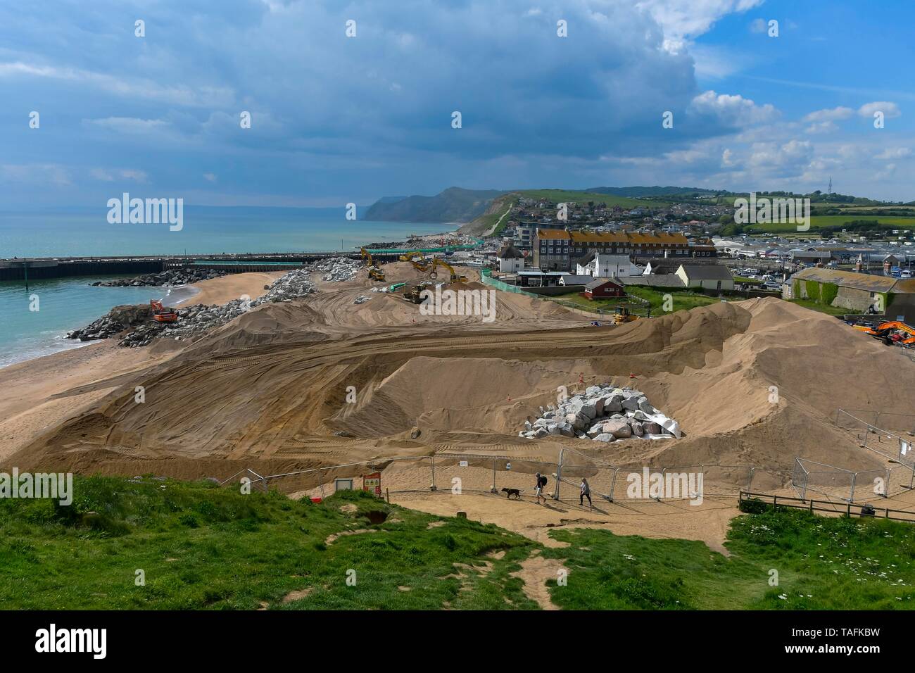 Rock armour for sea defences hi-res stock photography and images - Alamy