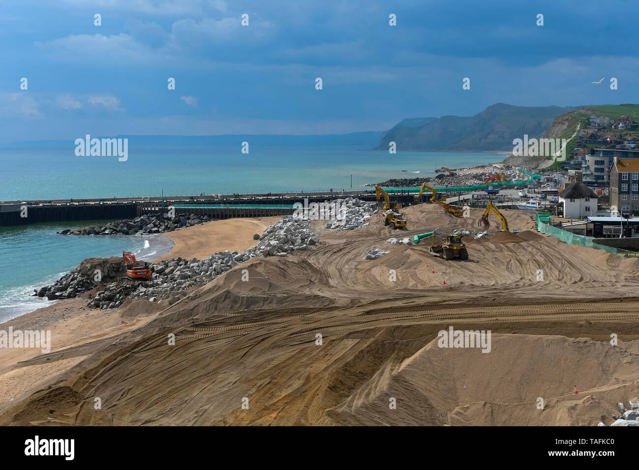 Rock armour for sea defences hi-res stock photography and images - Alamy
