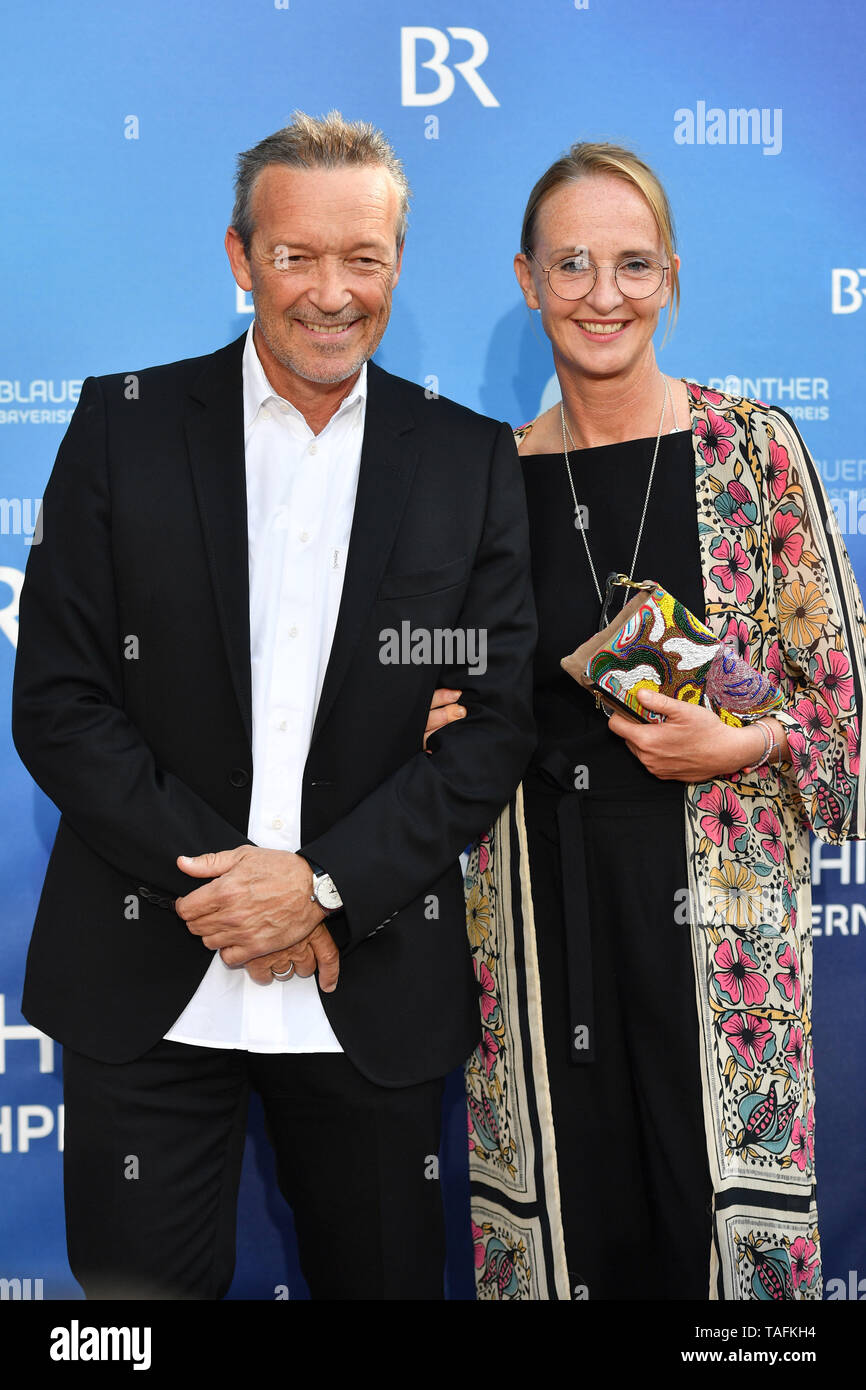 Munich, Deutschland. 24th May, 2019. Michael ROLL (Actor), with female ...