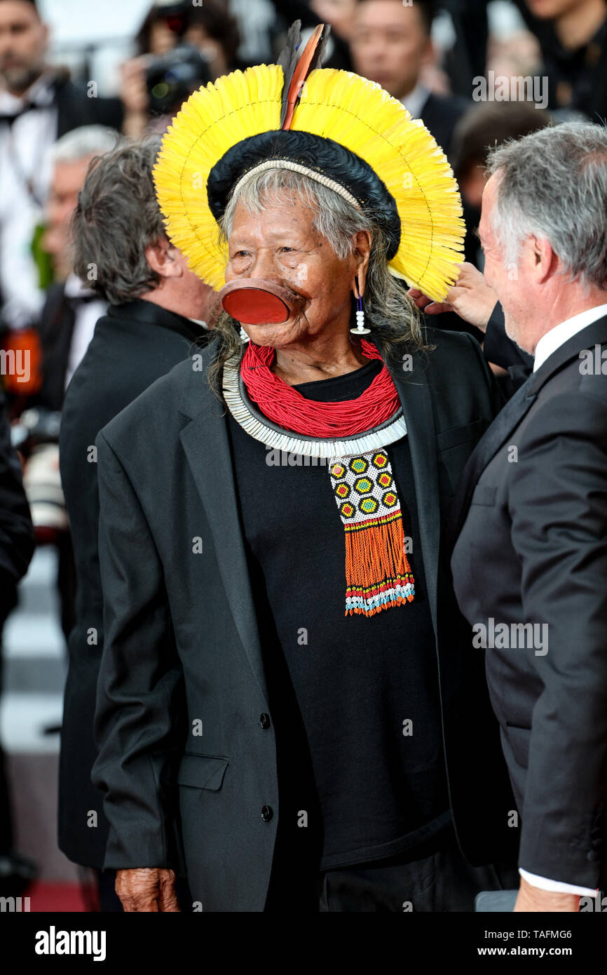 Cannes. 24th May, 2019. Raoni (Amazonia chief) arrives to the premiere ...