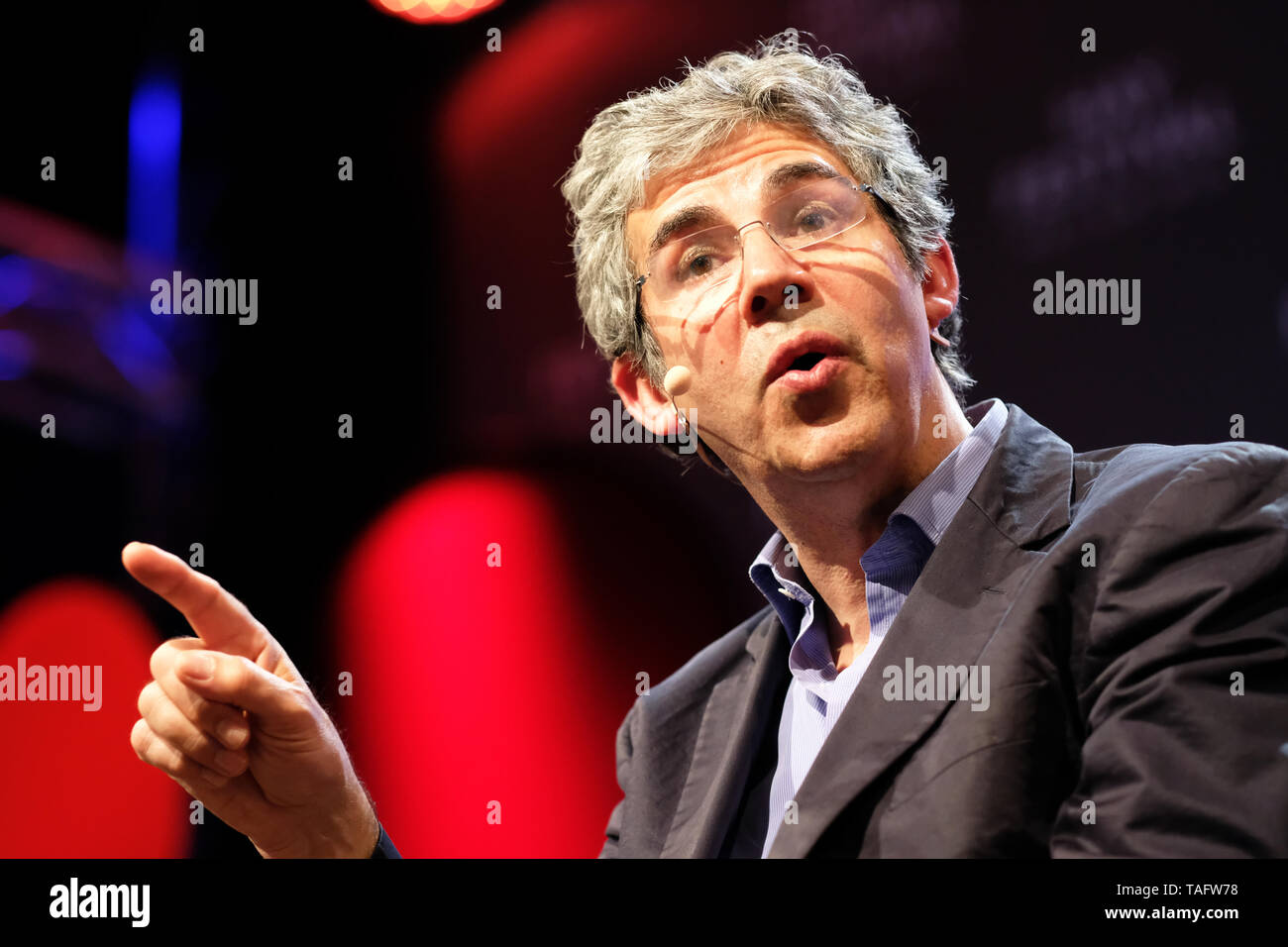 War doctor david nott hi-res stock photography and images - Alamy