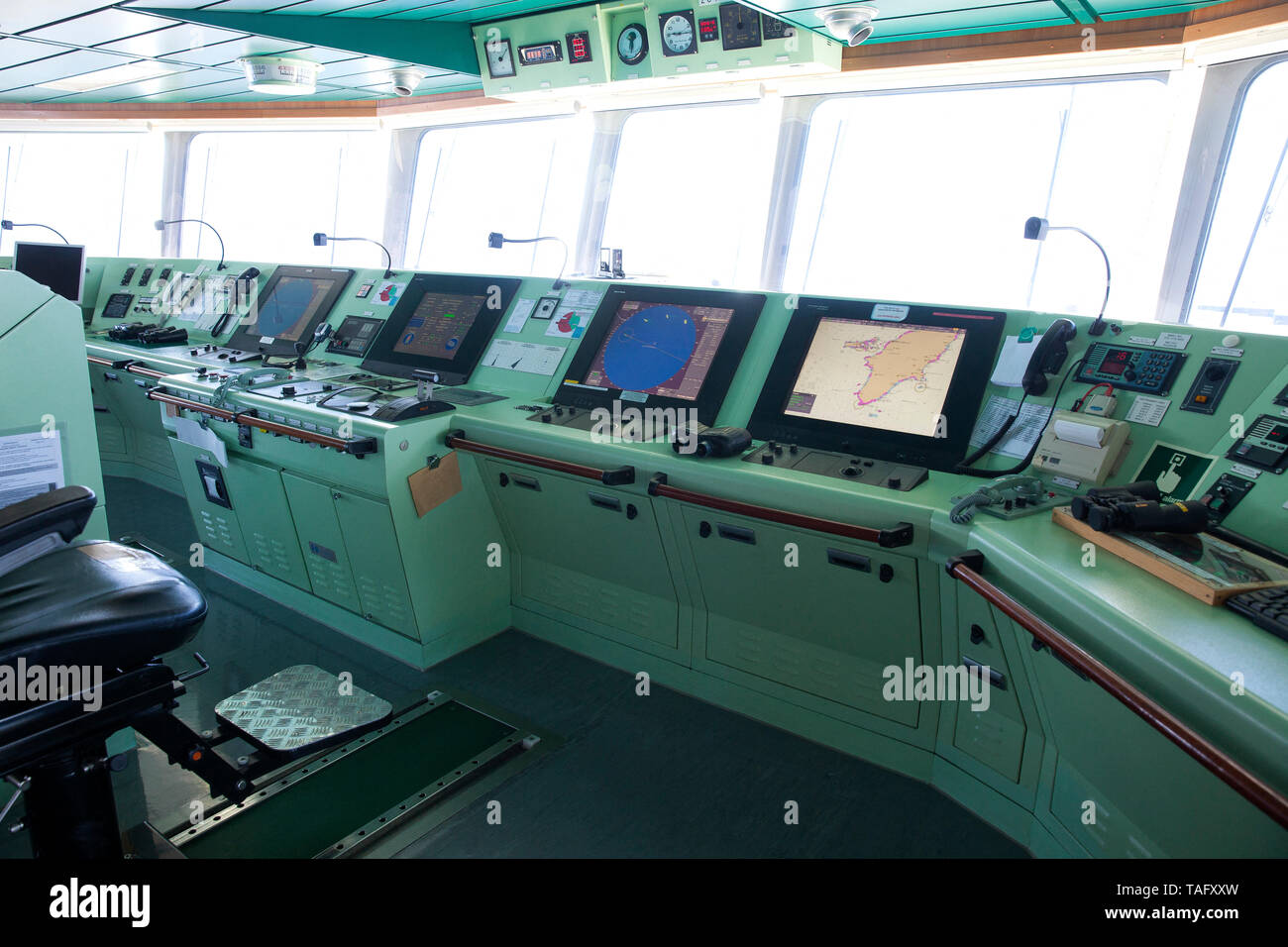 Cockpit of a container carrier Stock Photo - Alamy