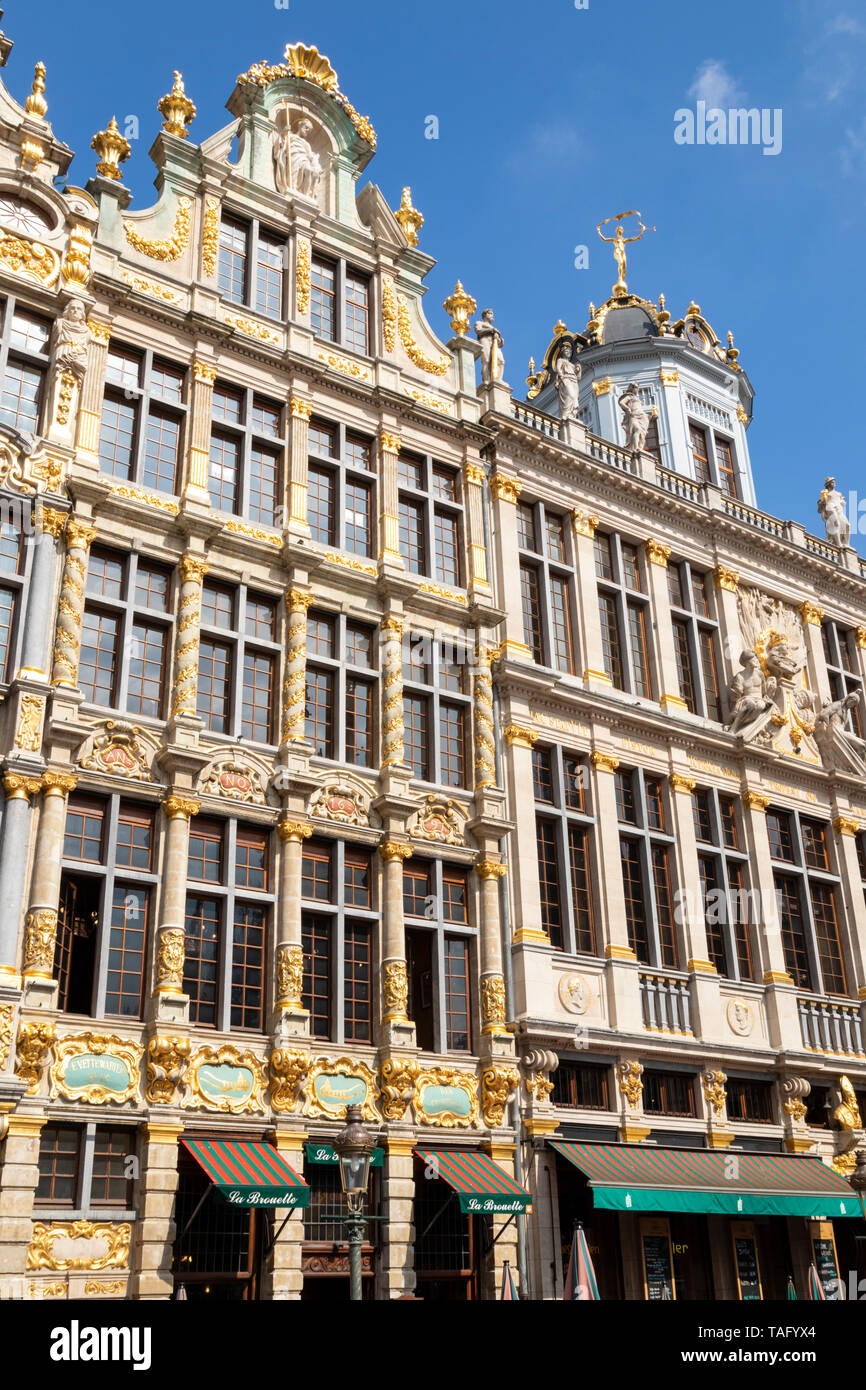 Guild houses grote markt brussels hi-res stock photography and images ...