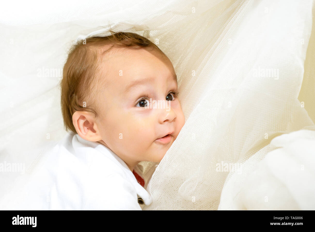Taking care to protect kids skin from birth. Child care. Skincare ...