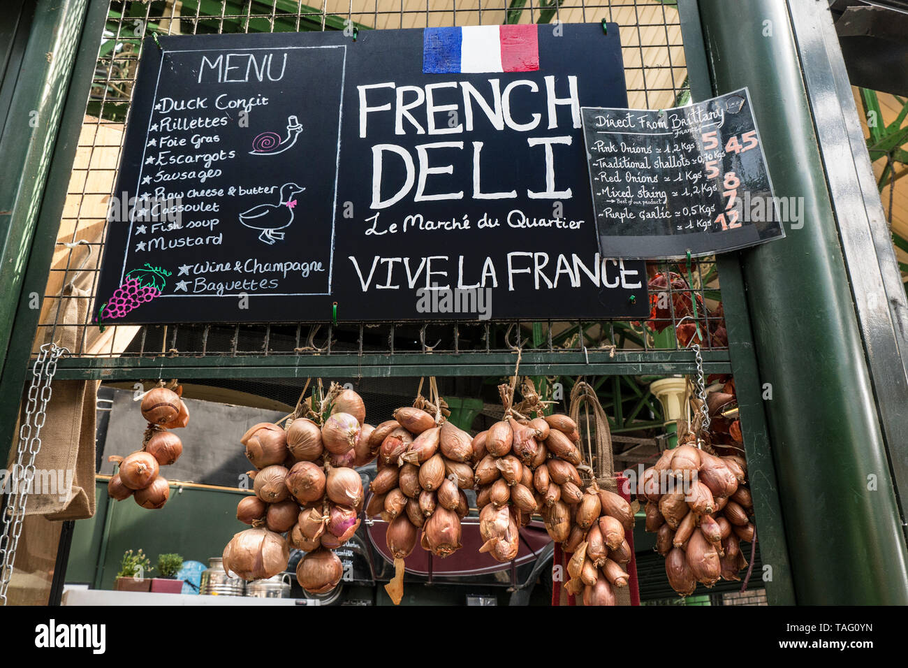FRENCH DELI BOROUGH MARKET AUTHENTIC PRODUCE STALL 'Le Marché du ...