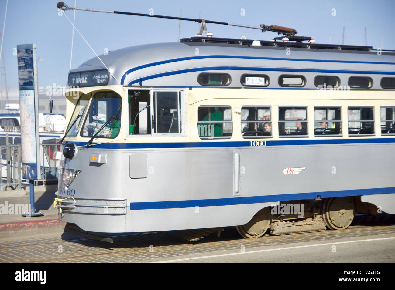 San francisco tram car hi-res stock photography and images - Alamy