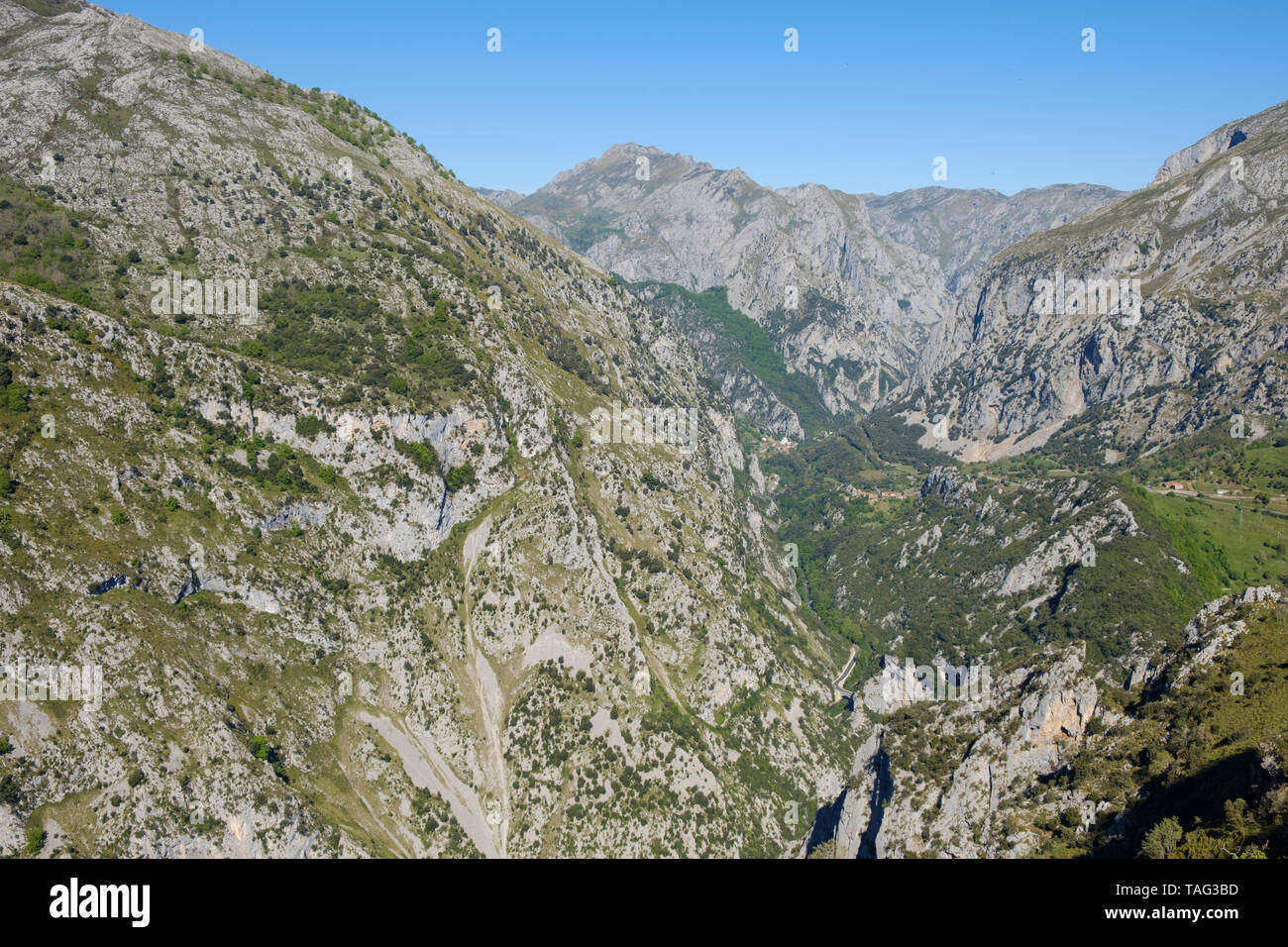 Hermida gorge hi-res stock photography and images - Alamy