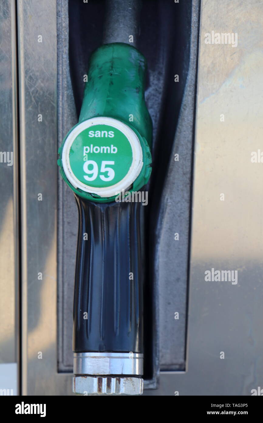 Gasoline dispenser hi-res stock photography and images - Alamy