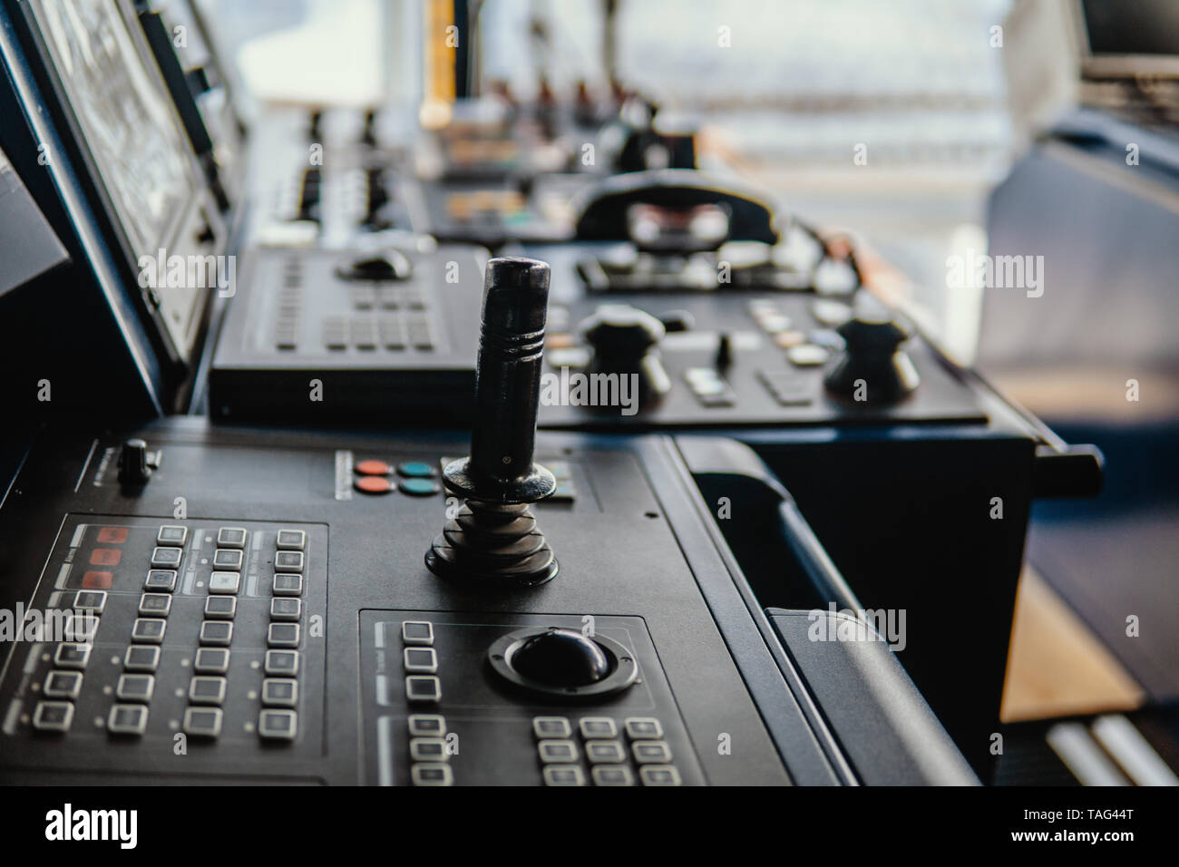Offshore bridge hi-res stock photography and images - Alamy