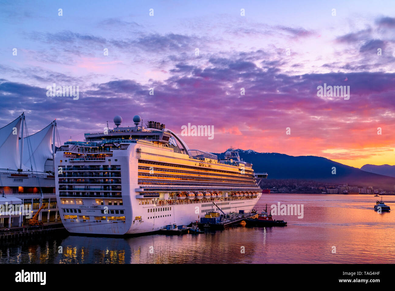First Cruise ship of the season, Emerald Princess, Canada Place, Cruise ...