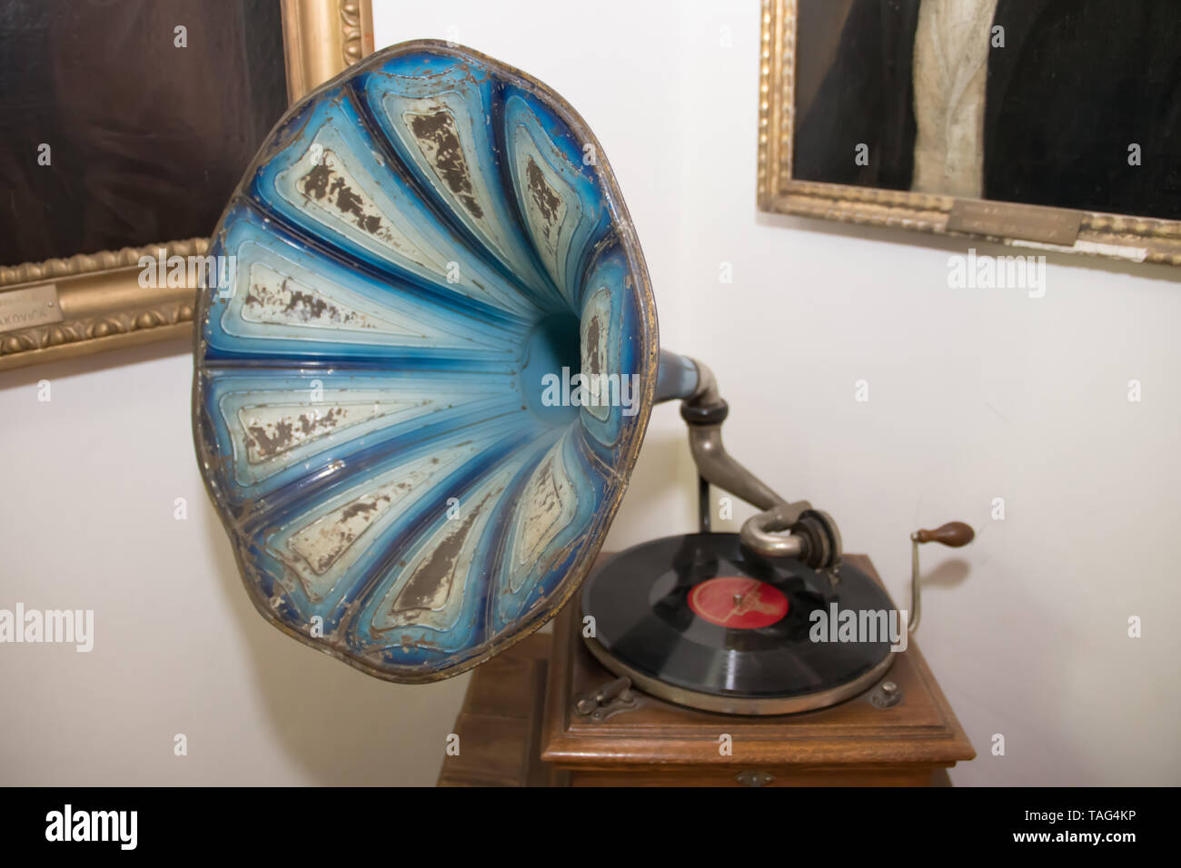 Old vinyl gramophone with blue horn (Speaker), exposed in Kikinda city ...
