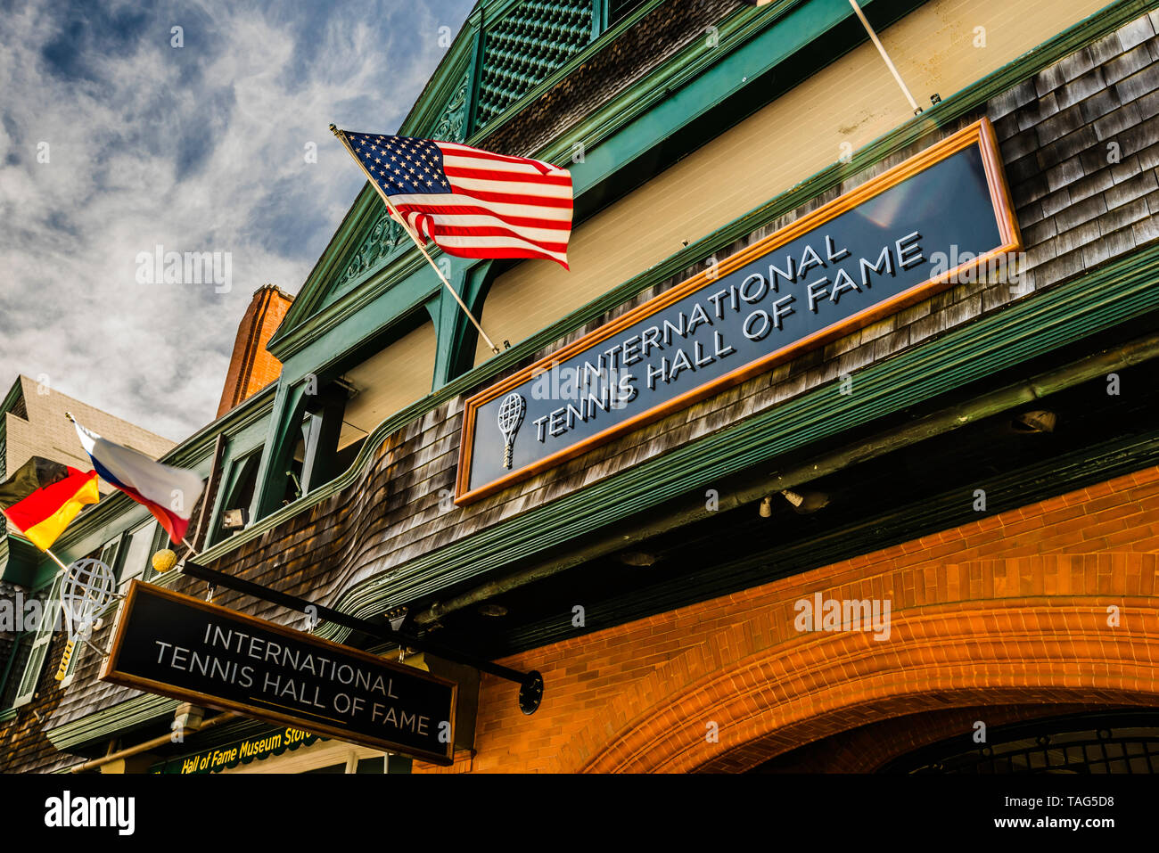 Candy barker hi-res stock photography and images - Alamy