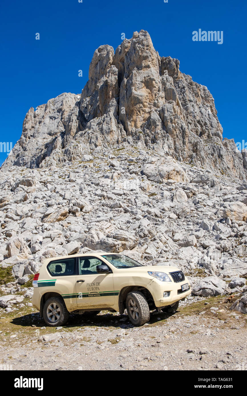 Cantabria team hi-res stock photography and images - Alamy