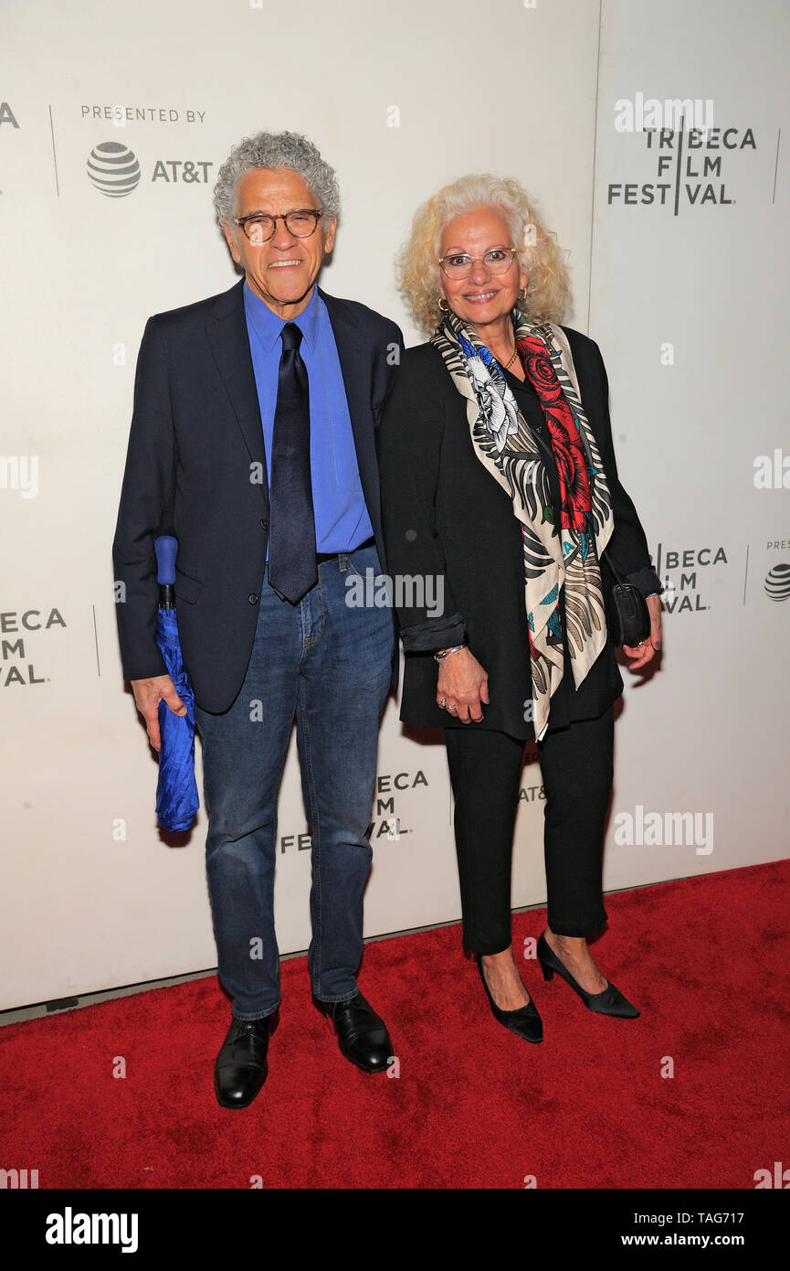 NEW YORK, NY - MAY 03: Frank Trotta and Sharon Trotta attend the "It ...