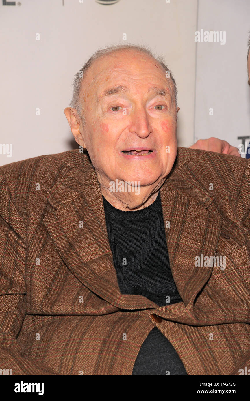 NEW YORK, NY - MAY 03: Wynn Handman attends the "It Takes A Lunatic ...