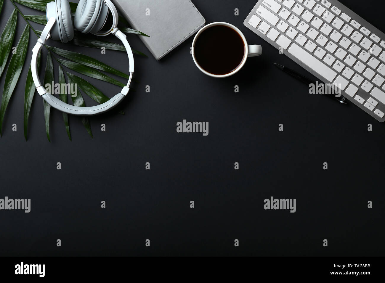 Headphones computer keyboard tropical hi-res stock photography and ...