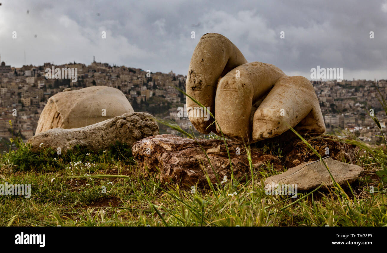 Close up hand hercules hi-res stock photography and images - Alamy