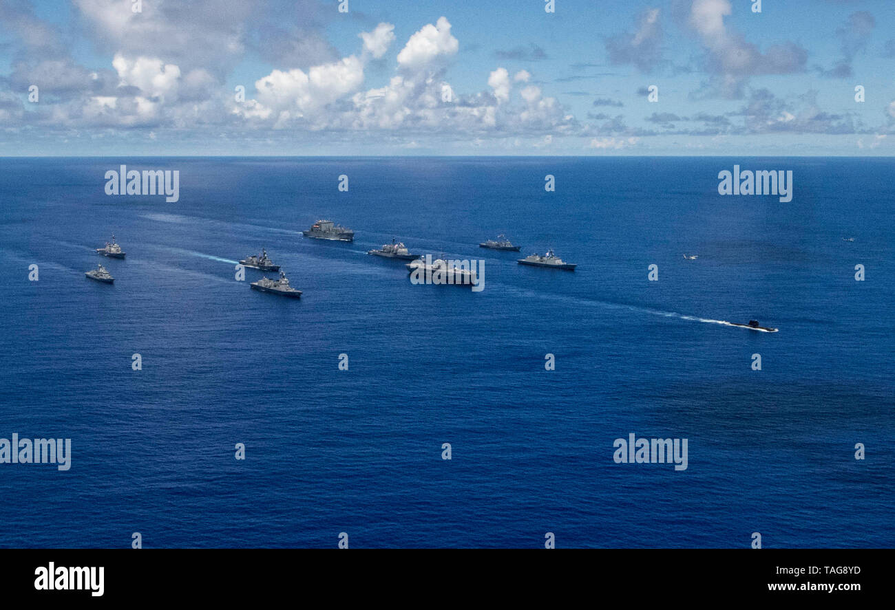 Vanguard formation hi-res stock photography and images - Alamy