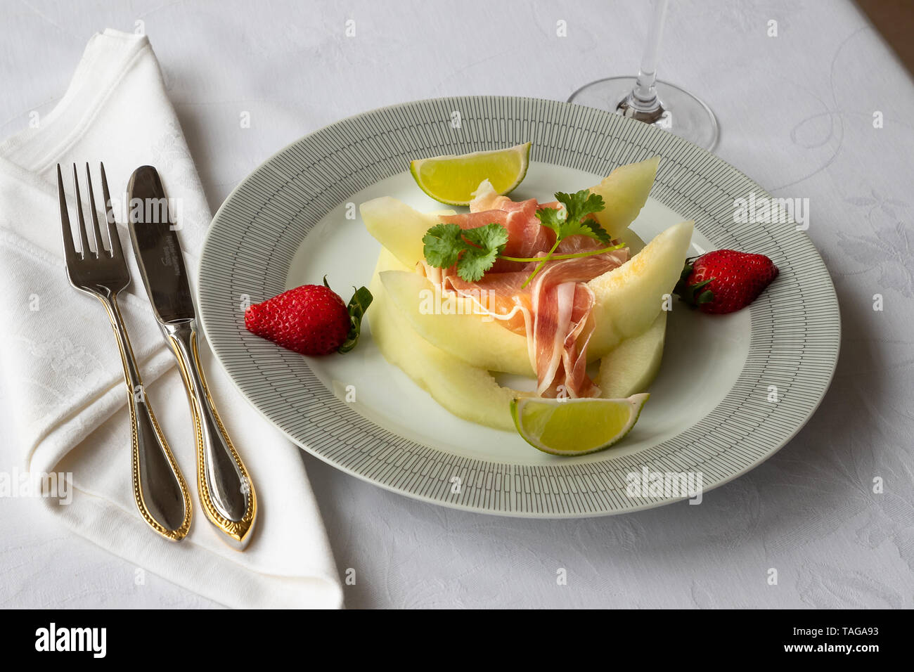 Parma ham and melon hi-res stock photography and images - Alamy