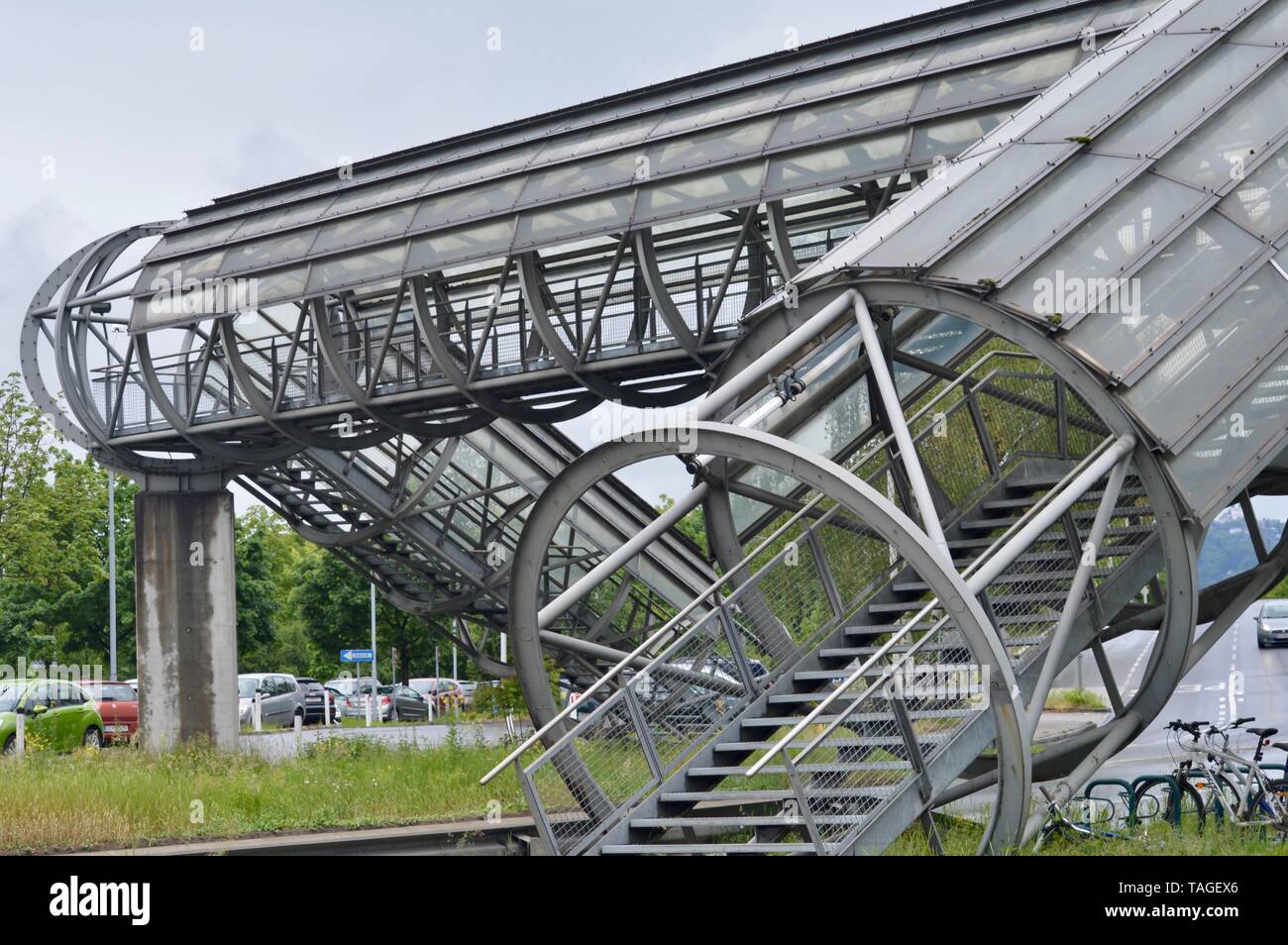 functional and modern artwork pedestrian crosswalk bridge in Linz ...