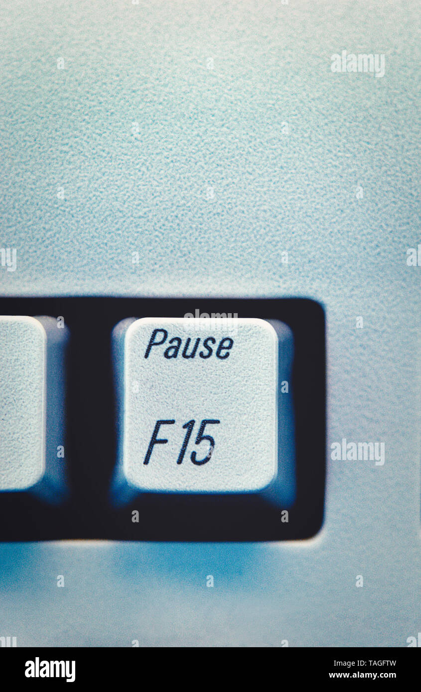 Pause key hi-res stock photography and images - Alamy