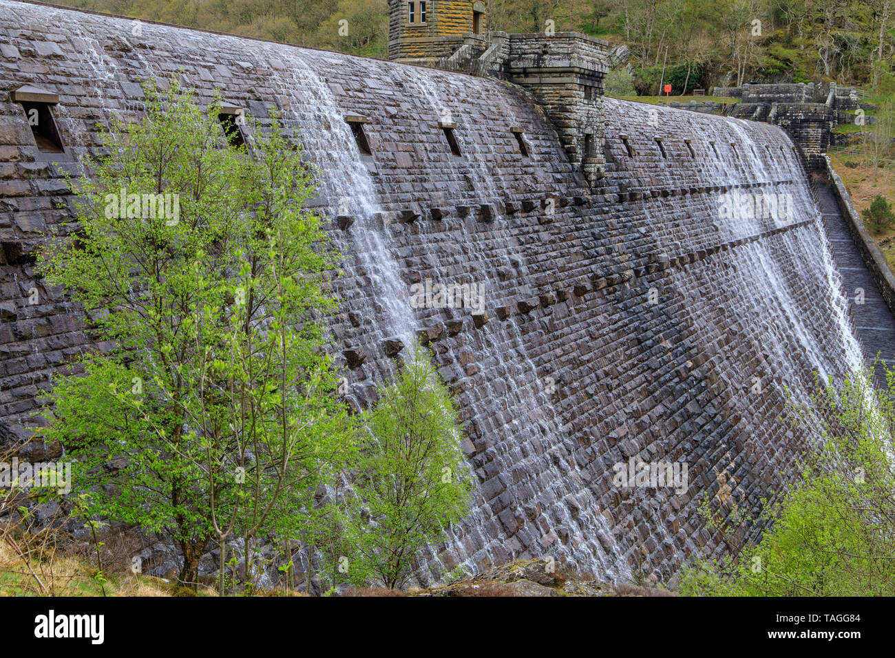 Pen y garreg lake hi-res stock photography and images - Alamy