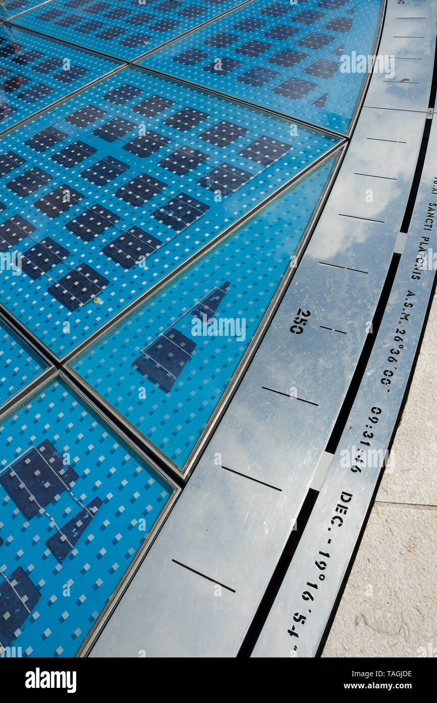 Greetings to the sun zadar hi-res stock photography and images - Alamy