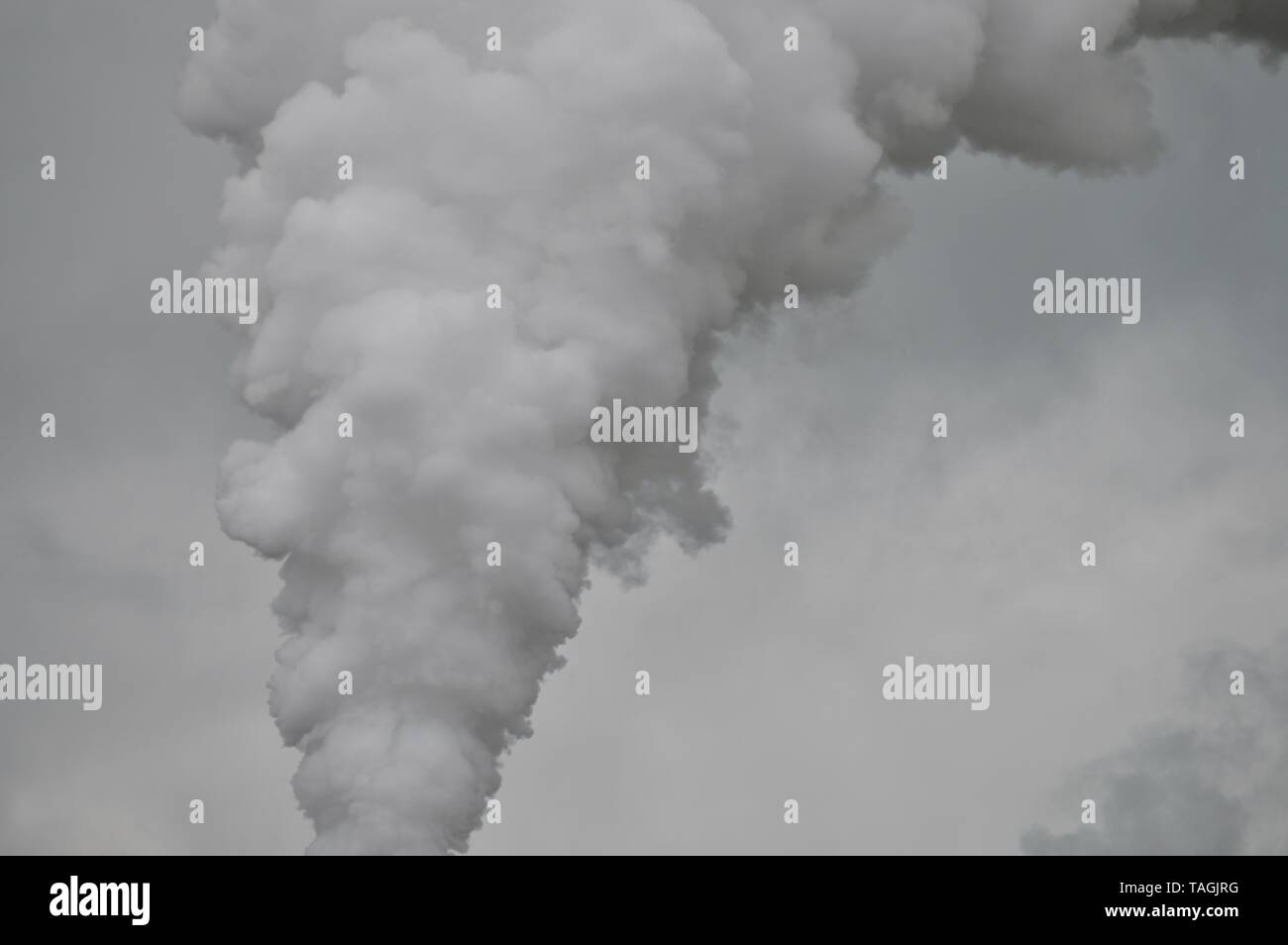 Cloud puffing hi-res stock photography and images - Alamy