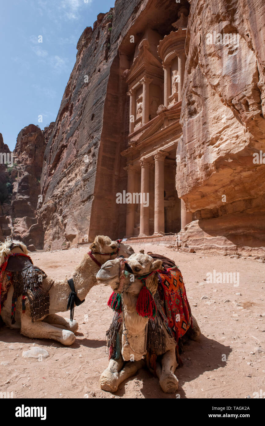 Jordan, Petra (UNESCO) The Treasury (aka Al Khazna) located at the end ...
