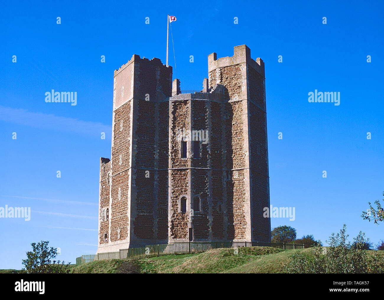 Orford castle english castle hi-res stock photography and images - Alamy