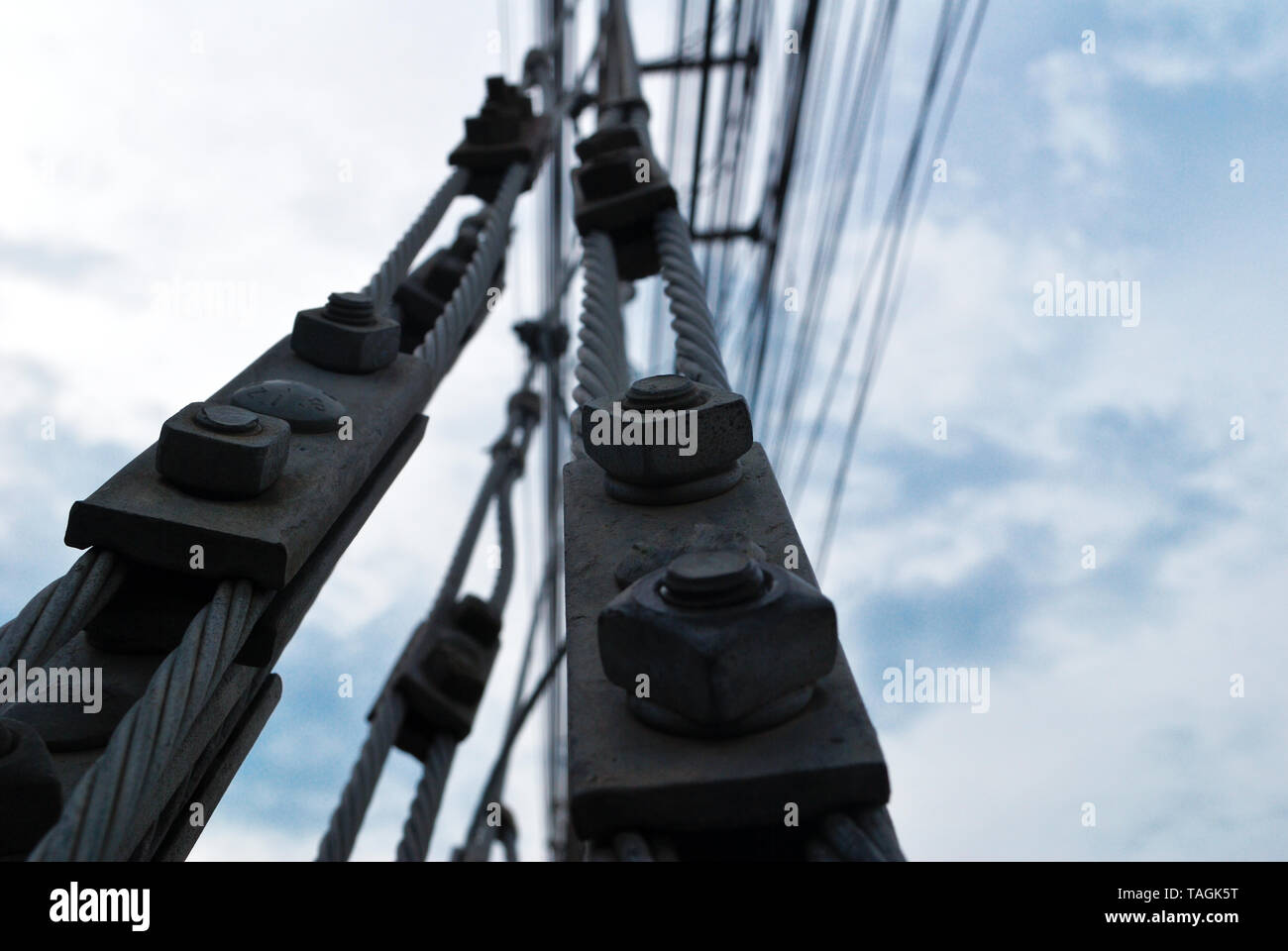 Sling and cable harness used to pull the electric pole to be strong ...