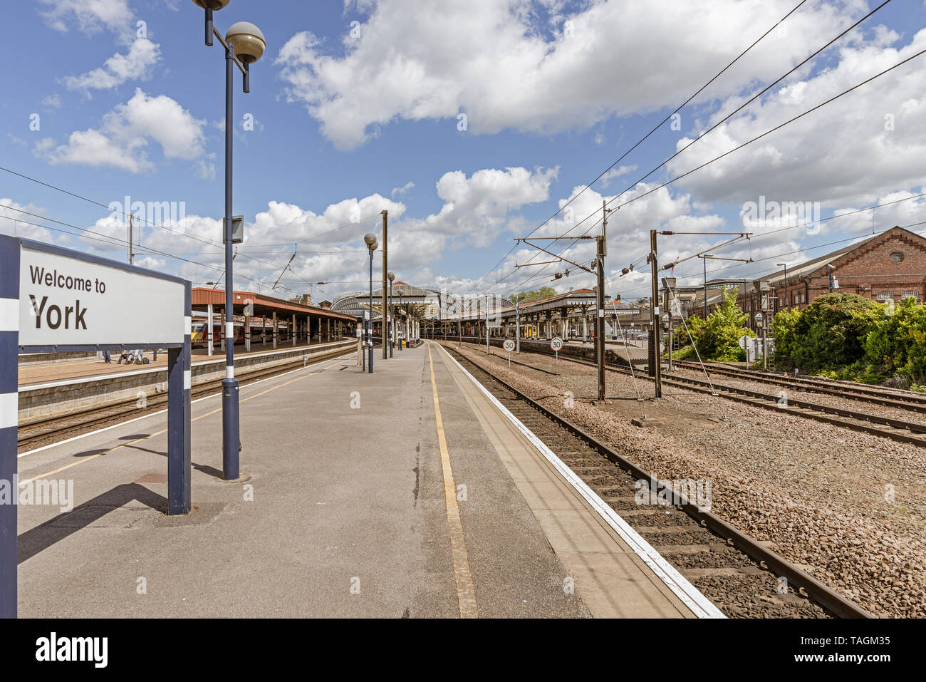 Welcome signs train station hi-res stock photography and images - Alamy