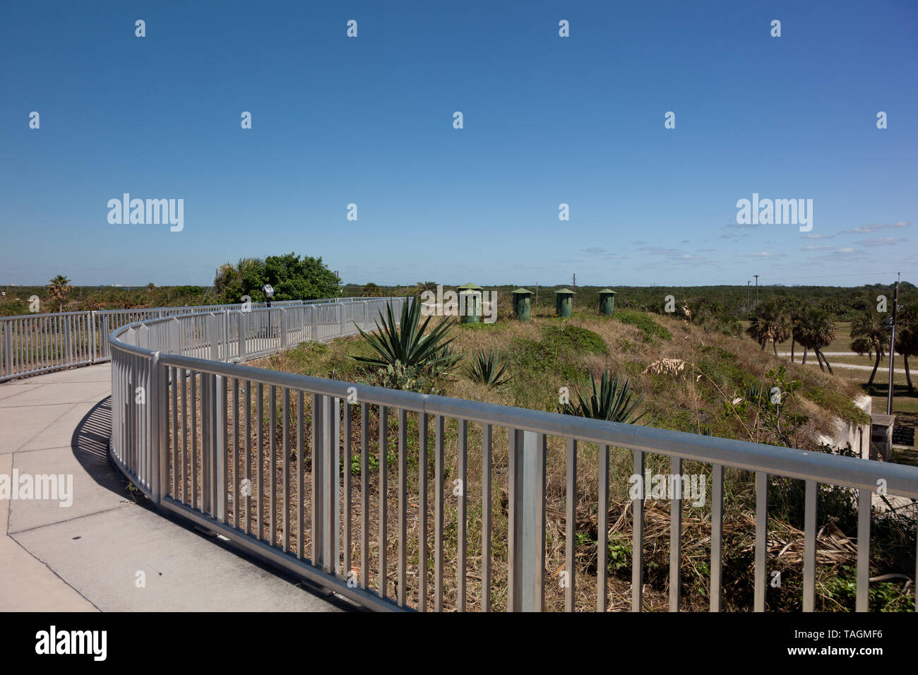 Pathway over the fort at Fort De Soto State Park Stock Photo - Alamy