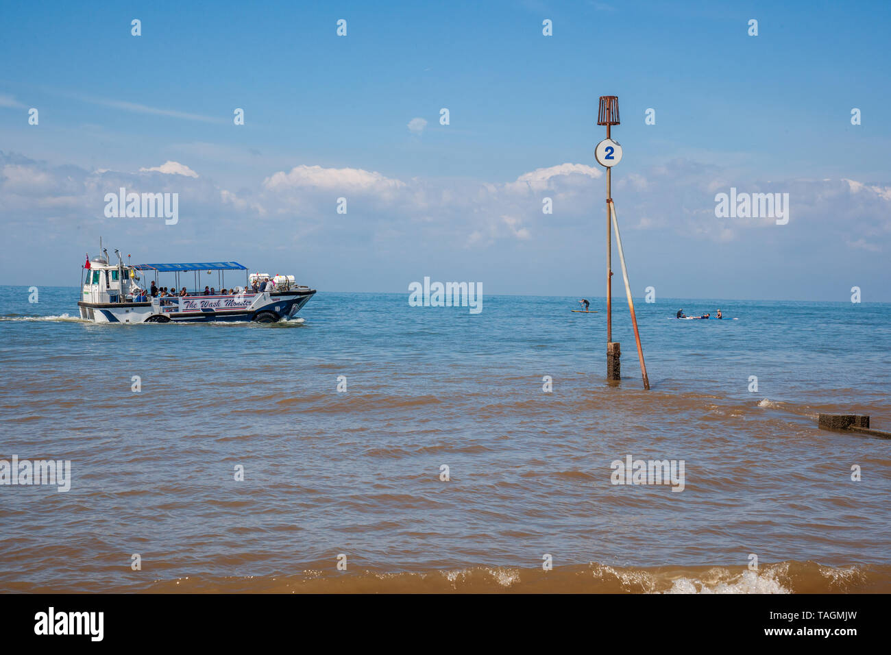 Dukw car hi-res stock photography and images - Alamy
