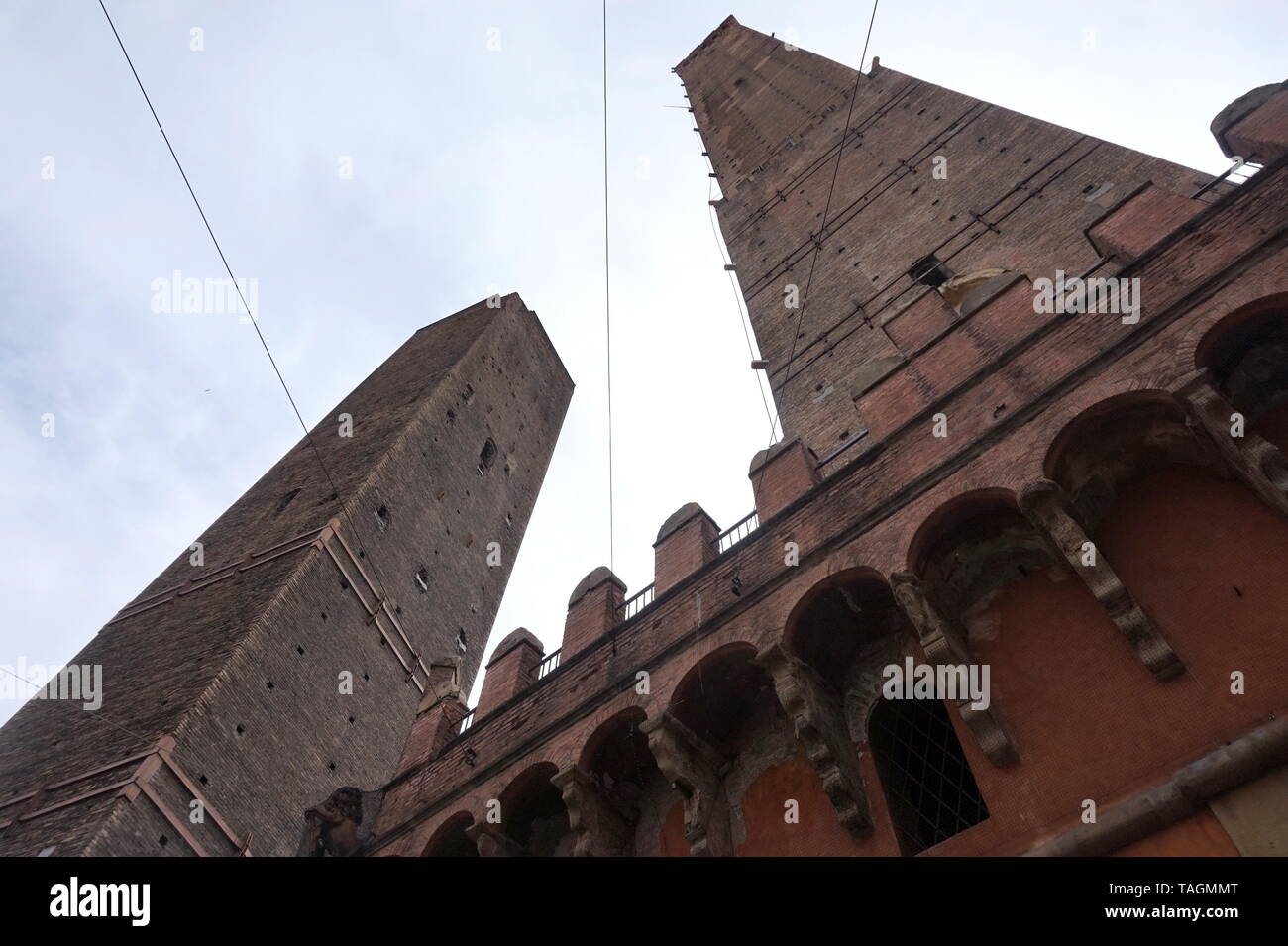 Le Due Torri, Bologna, Italy Stock Photo - Alamy