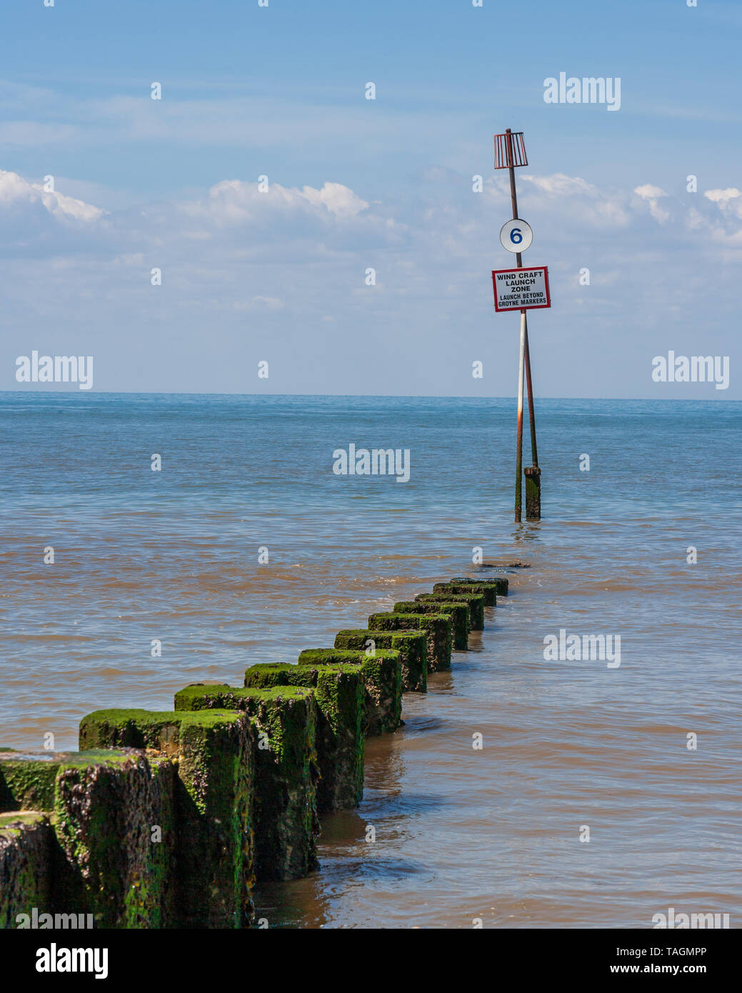 Groyne marker hi-res stock photography and images - Alamy