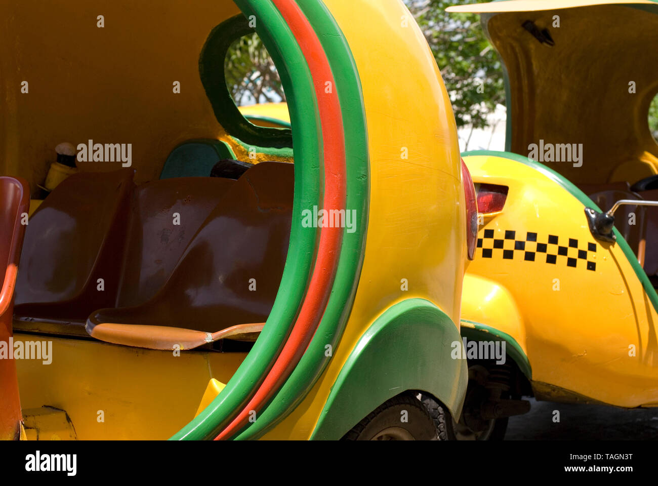 Mini taxis hi-res stock photography and images - Alamy