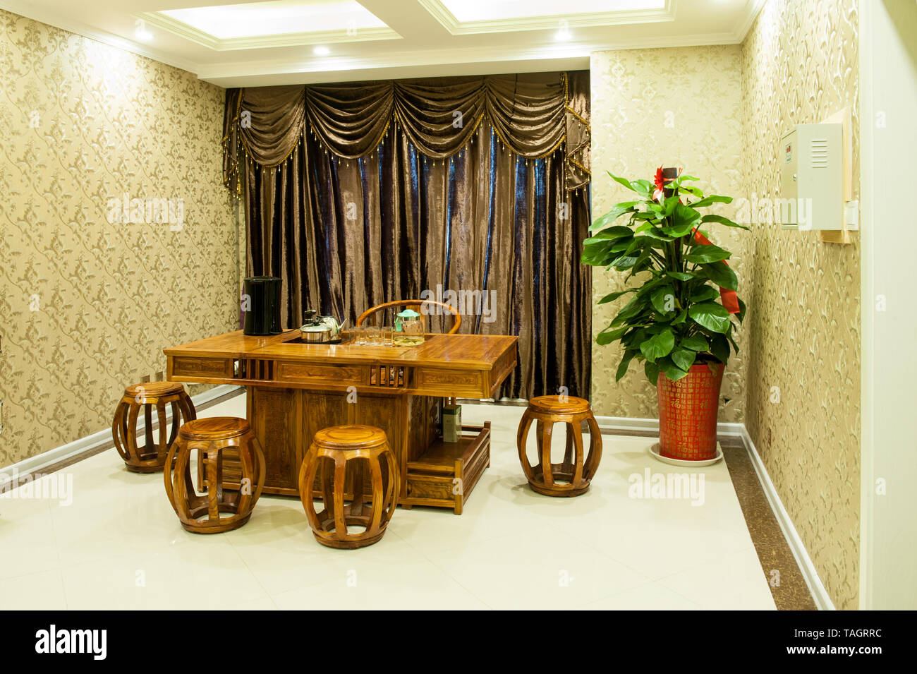 Chinese living room Stock Photo - Alamy