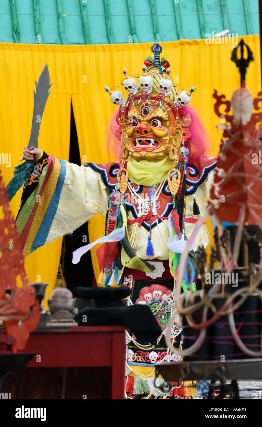Mongolian mask dance hi-res stock photography and images - Alamy