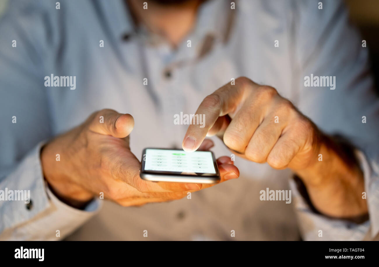 Smartphones Texting Addiction