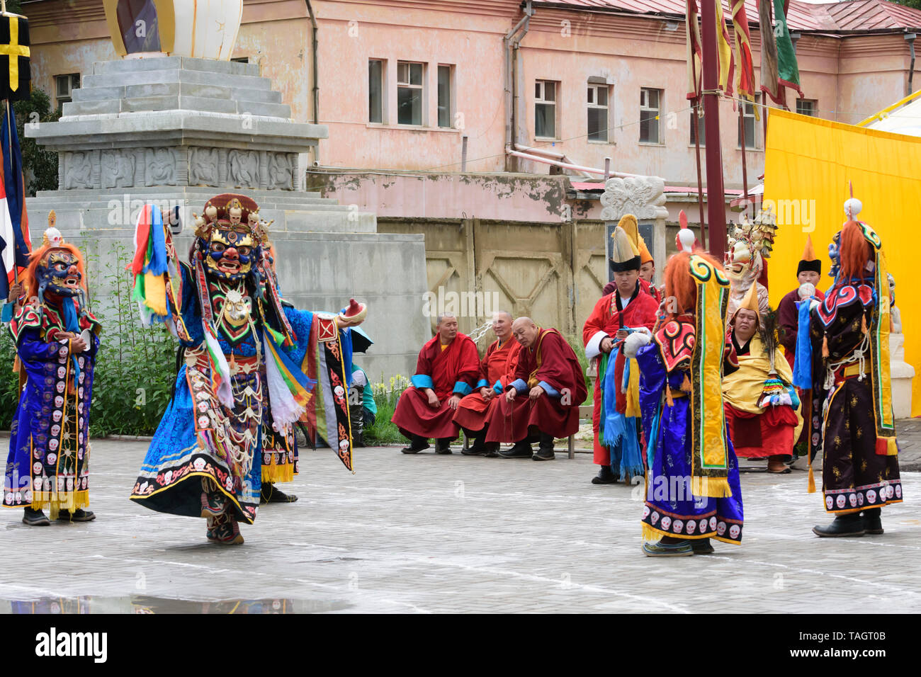 Mongolian mask dance hi-res stock photography and images - Alamy