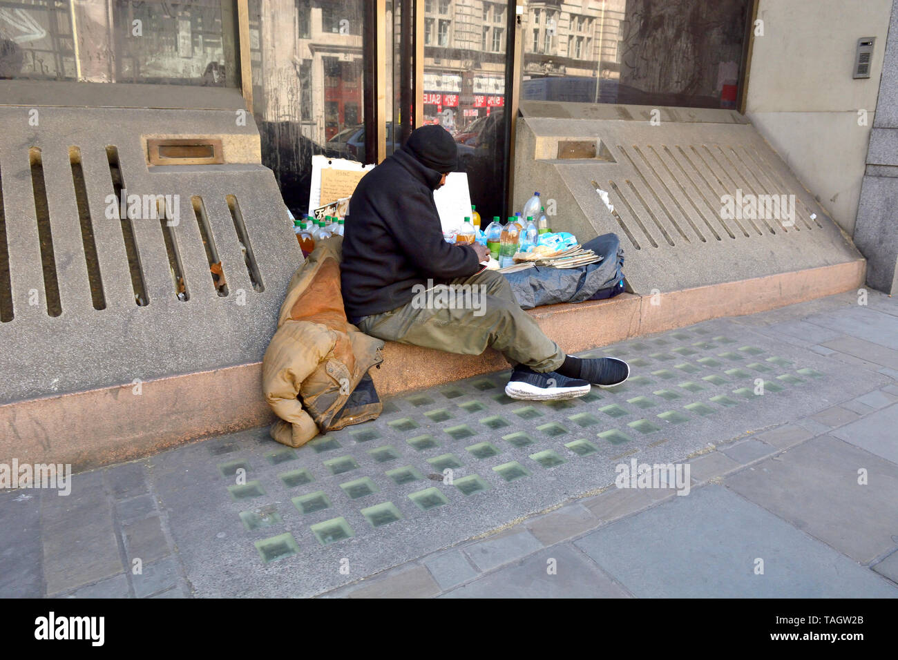 Bottled water europe hi-res stock photography and images - Alamy